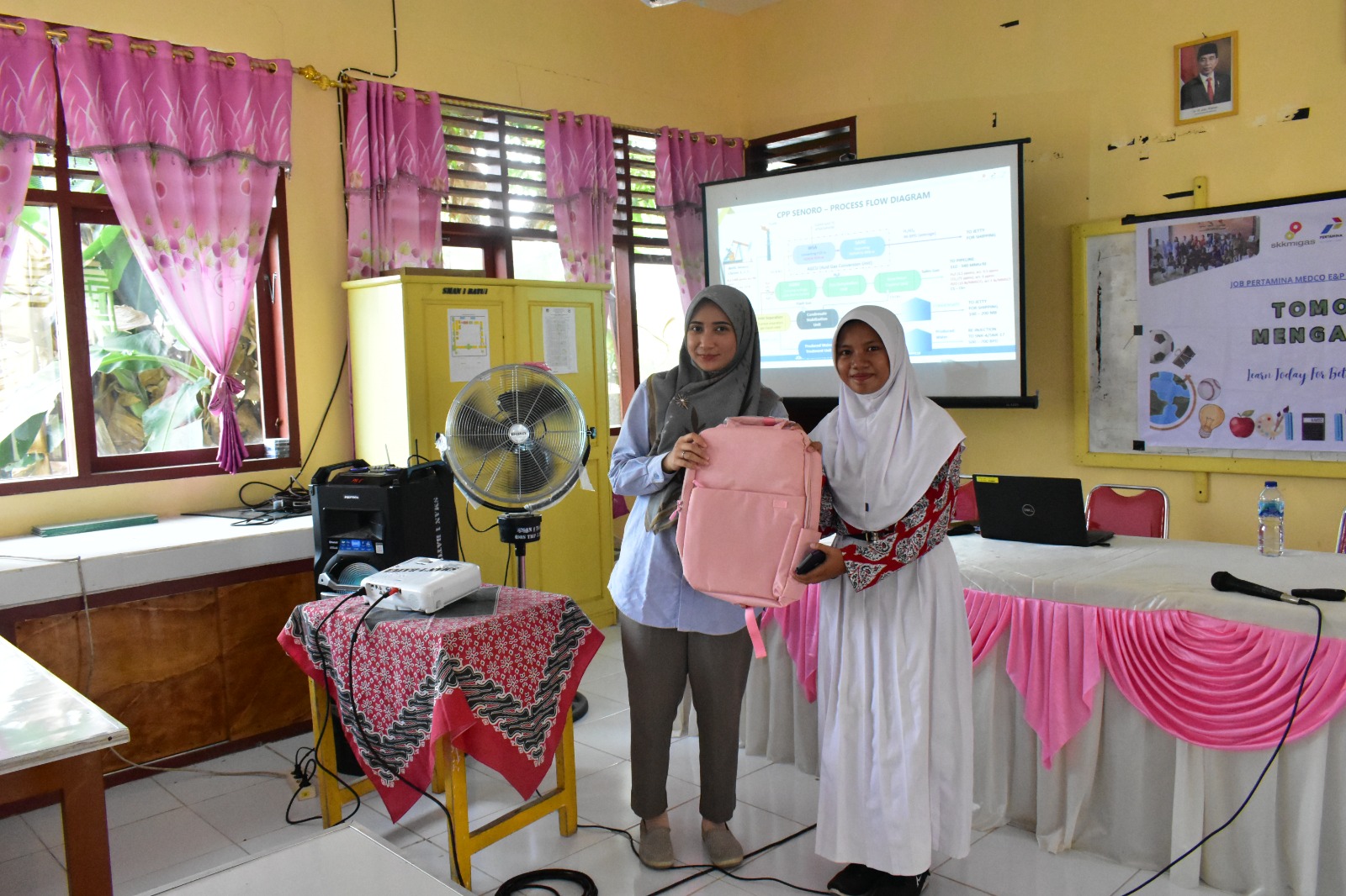 2 Karyawan JOB Tomori Jadi Guru Tamu SMAN 1 Batui · Obormotindok.co.id ...